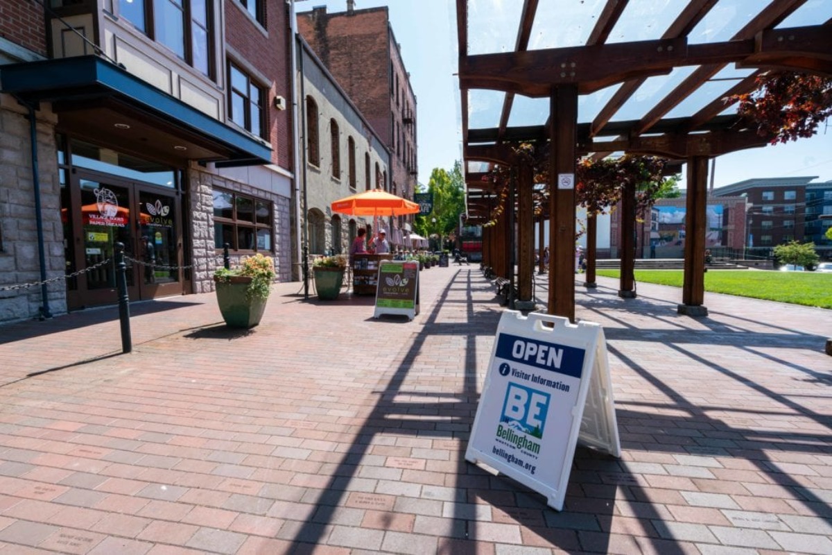 Amazing Opportunities For Jobs and Volunteers with Visit Bellingham